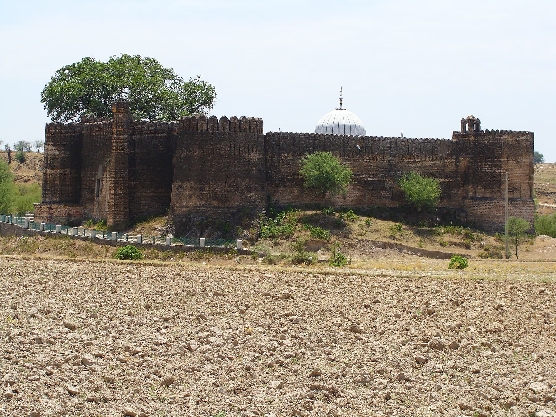 Sangni Fort | Rawalpindi | سنگانی قلعہ - Vizit.PK